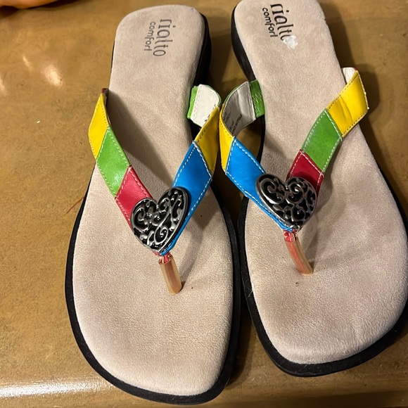 Rialto | Shoes | Euc Rialto Multi Colored Flip Flops Size 2 | Poshmark